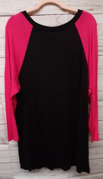 PSFU Black & Pink Baseball Style Top – Plus Size For Us